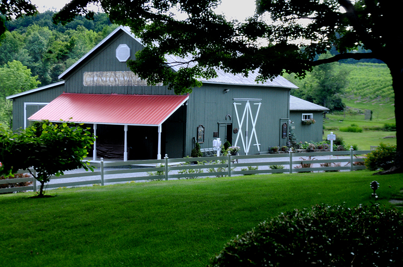 Tie the Knot at the Hudson Valley's Gorgeous Wineries