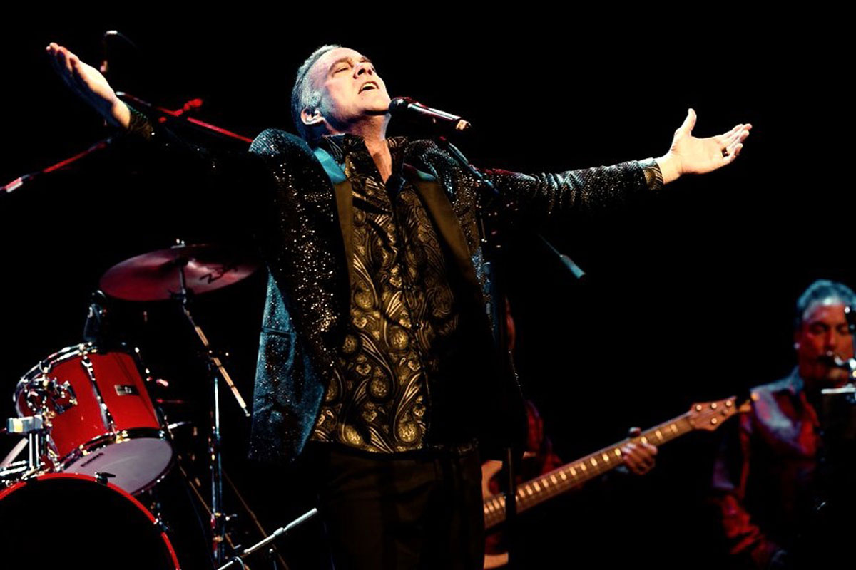 The Neil Diamond Experience Comes to the Paramount Theater