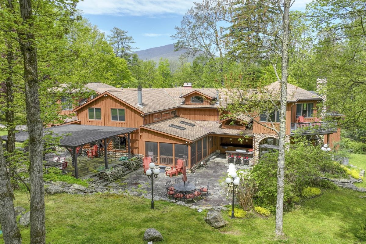 Olivebridge Acres Estate Is a Car Collector’s Dream