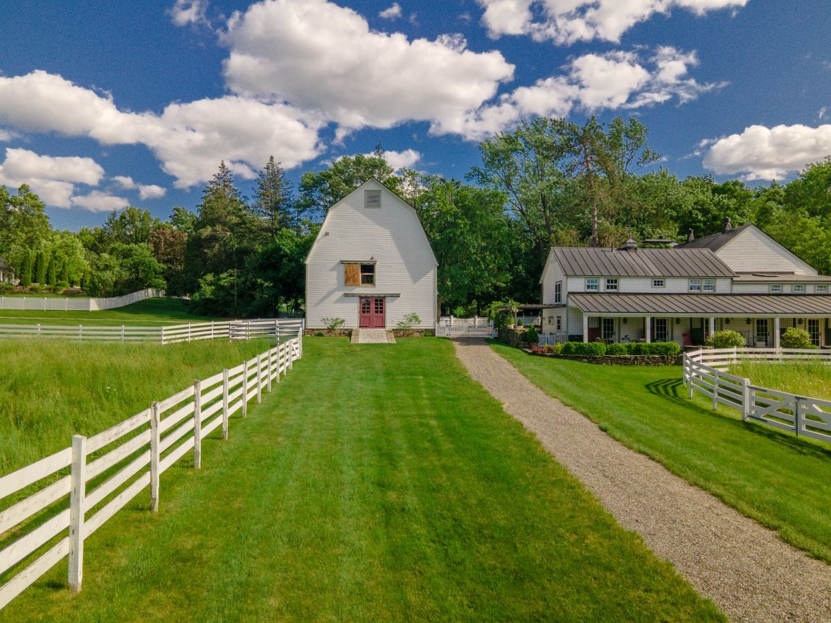 White Bridge Farm Is a 160-Acre Sanctuary in Old Chatham