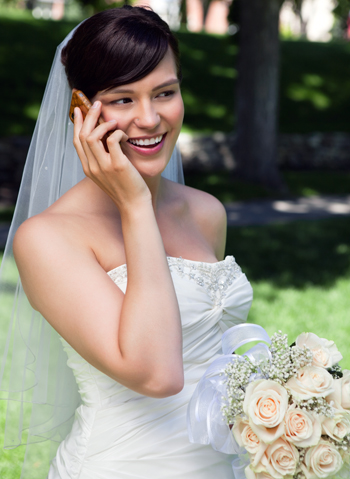 Wedding Etiquette: When to Clap, When to Cry — and When to Use Your ...