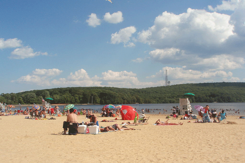 The Hudson Valley's Best Beaches and Lakeside Spots
