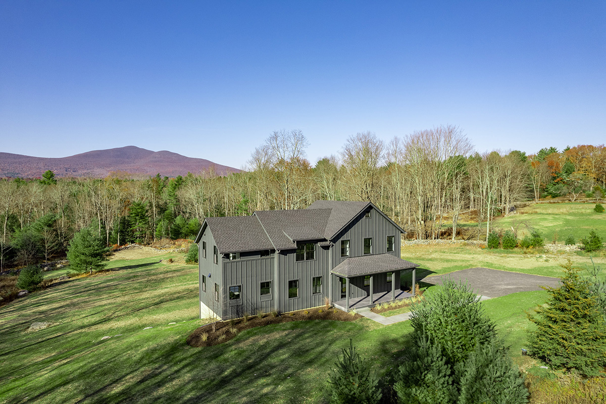 This Olivebridge Home Boasts Beautiful Views of the Catskills