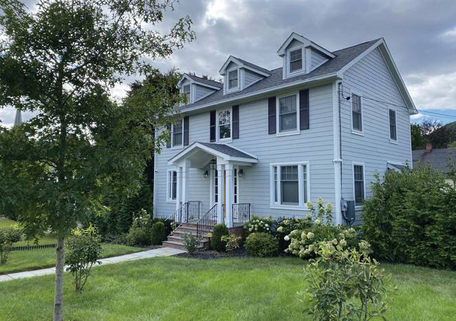 2 Cold Spring Homes for Convenient, Spacious Living