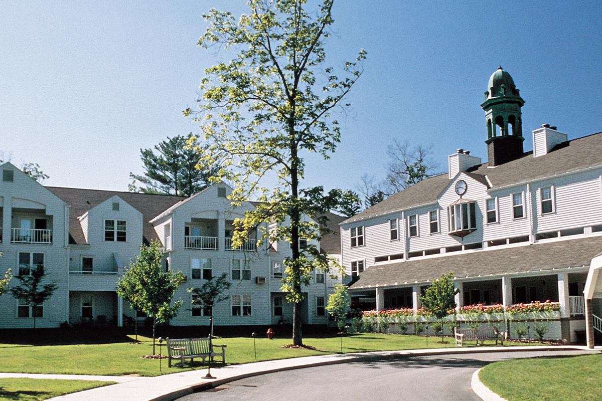 Spend Your Sunset Years at The Fountains at Millbrook