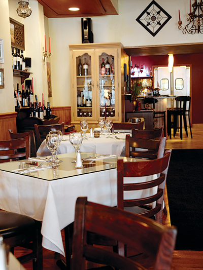 Restaurant Review: El Solar Cafe